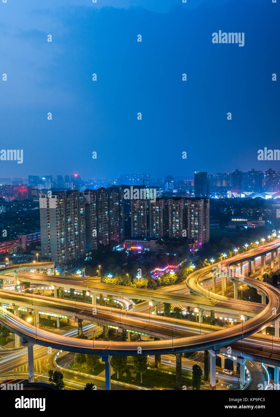 Chengdu aerial hi-res stock photography and images - Alamy