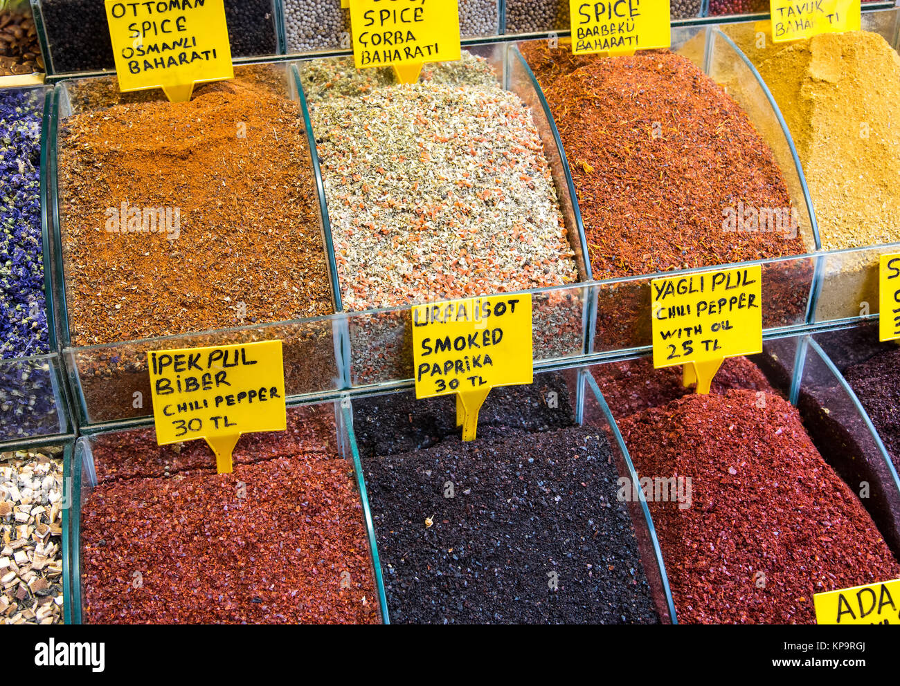 pepper and other spices in the spice market in istanbul Stock Photo - Alamy