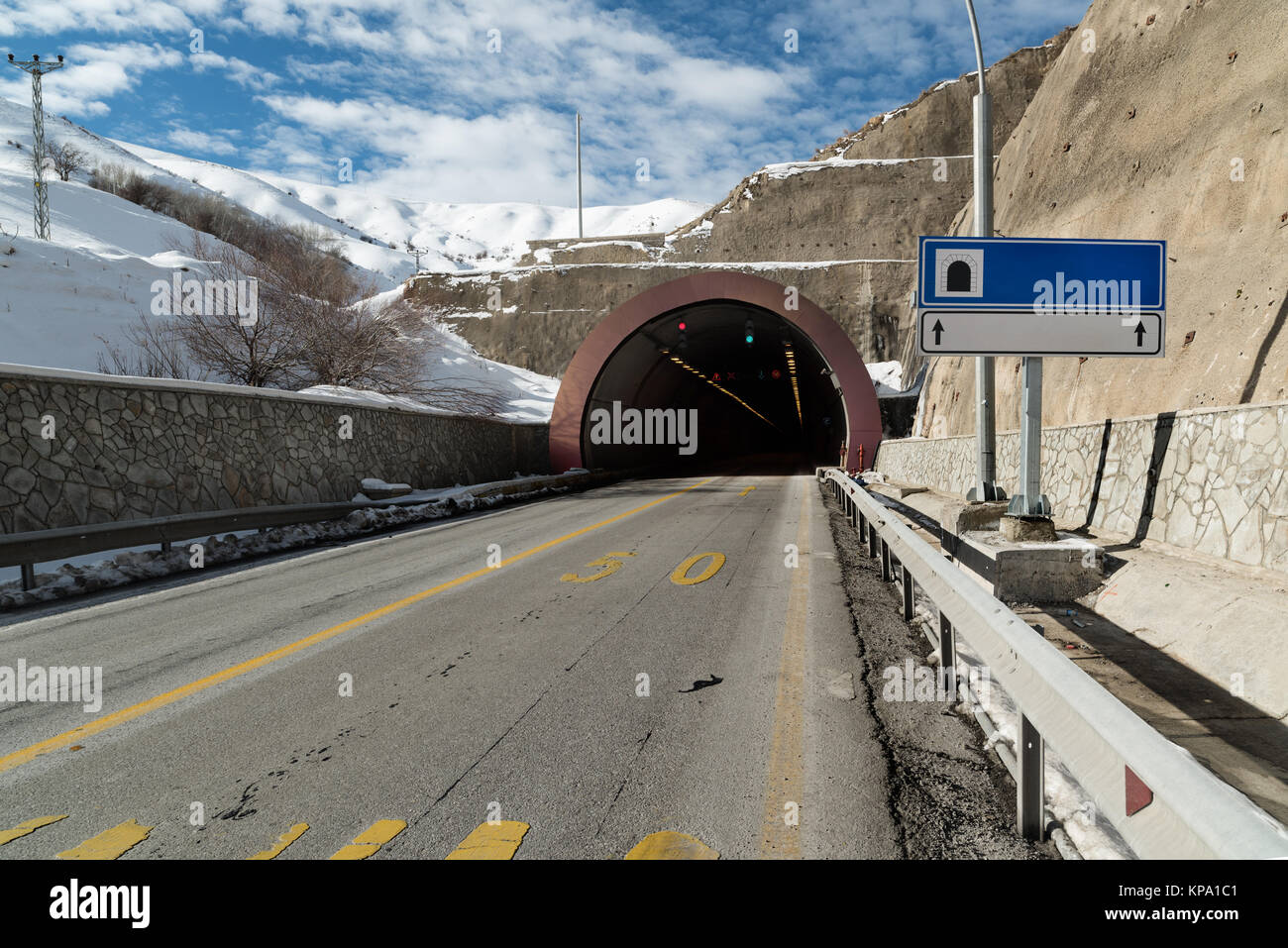 tunnel road and tunnel entry Stock Photo - Alamy