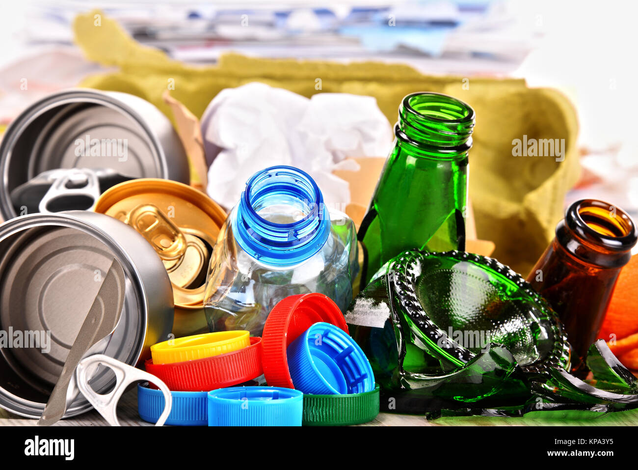 Recyclable garbage consisting of glass, plastic, metal and paper Stock ...