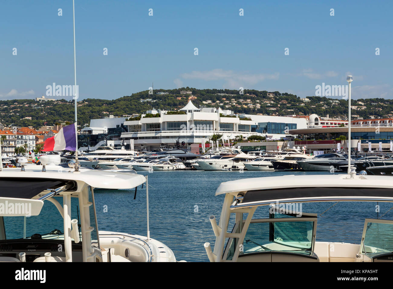 CANNES, FRANCE - SEPTEMBER 9th, 2015. Yachts anchored in Port Pierre ...