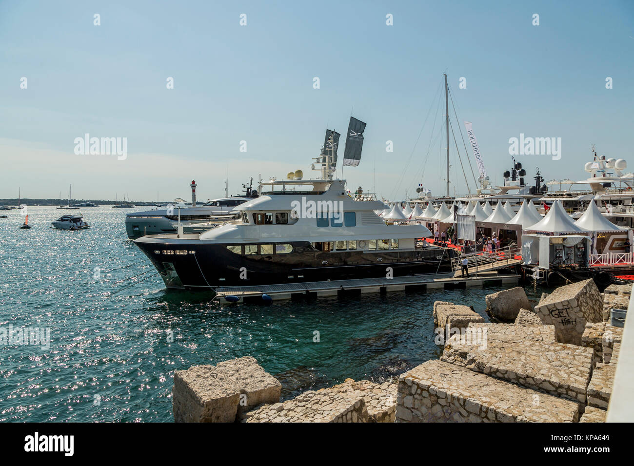 CANNES, FRANCE - SEPTEMBER 9th, 2015. Yachts anchored in Port Pierre ...