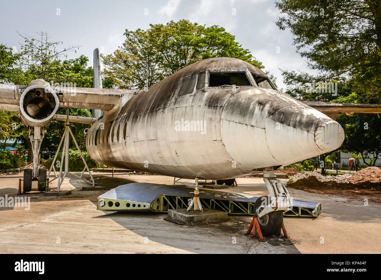 Airplane skeleton hi-res stock photography and images - Alamy