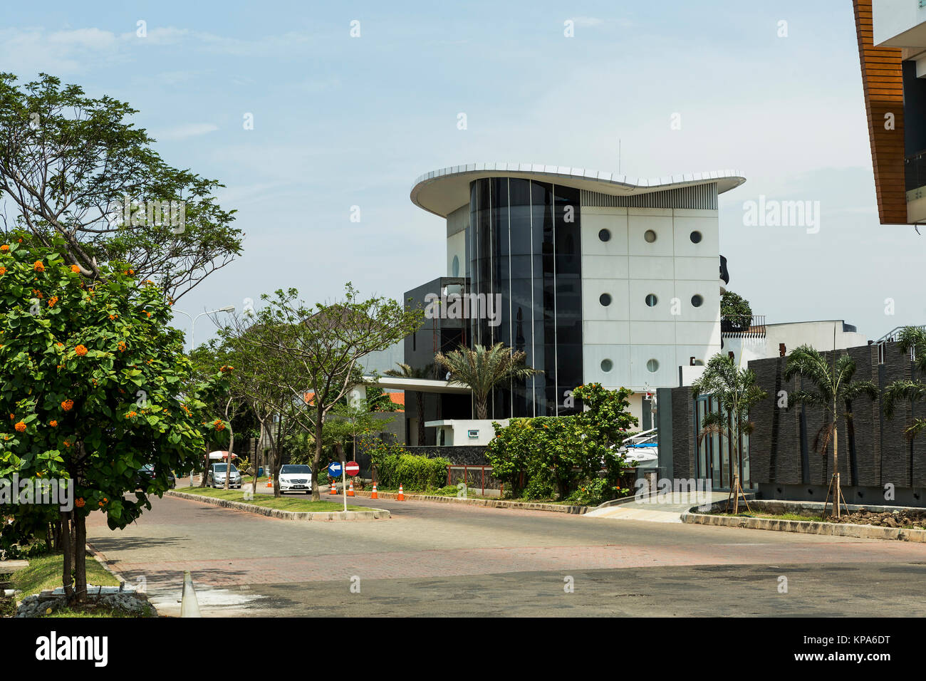 Luxury villas in the new part of Jakarta surrounded by beautiful ...