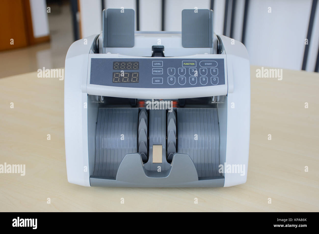 Counting machine hi-res stock photography and images - Alamy