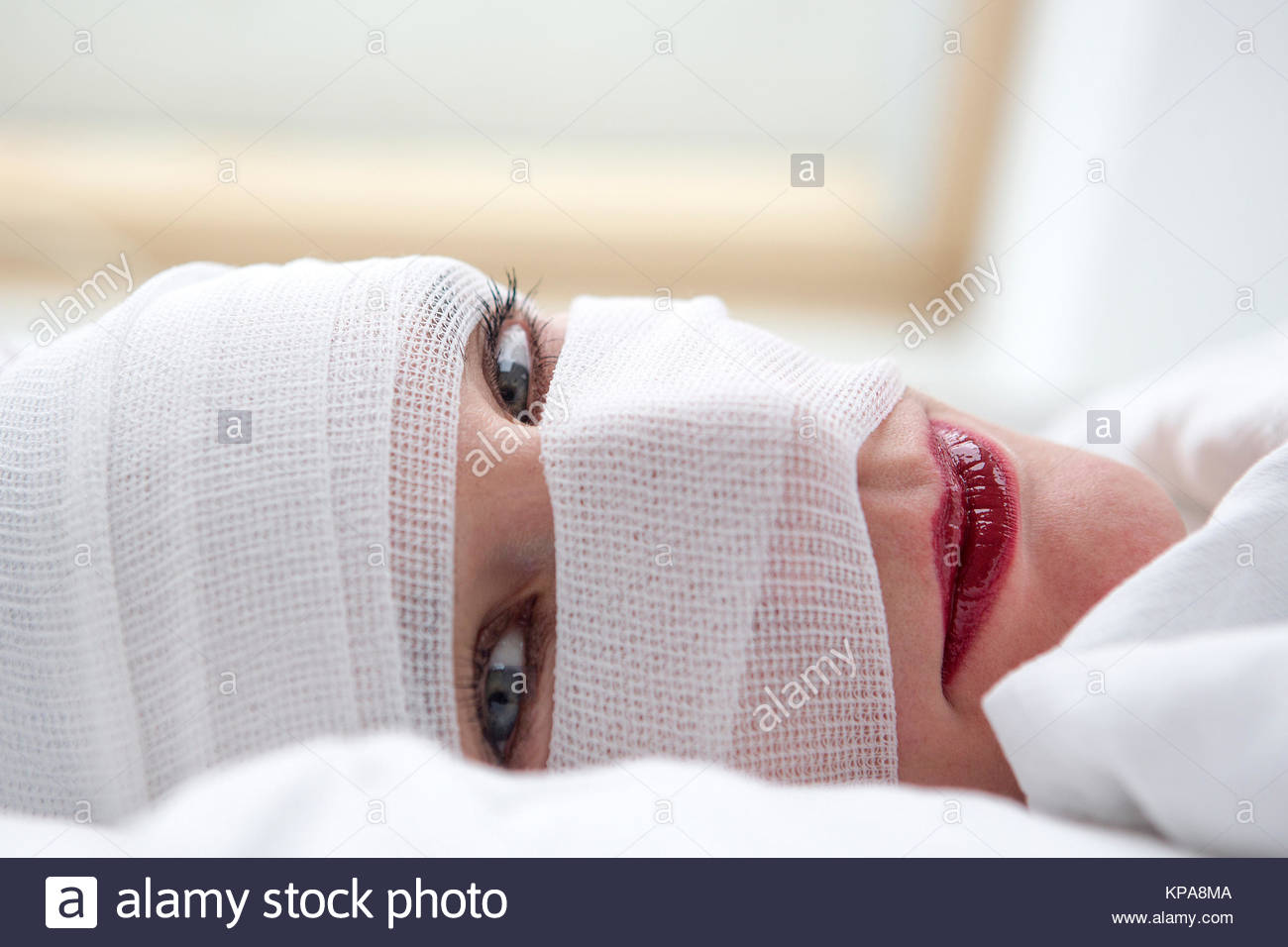 Bandages Face Stock Photos & Bandages Face Stock Images - Alamy