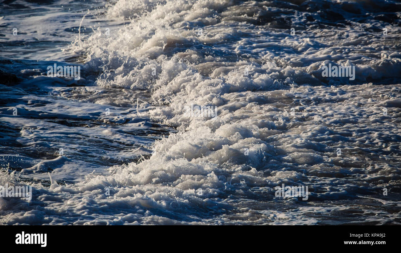 Winter waves in the north Atlantic Stock Photo - Alamy