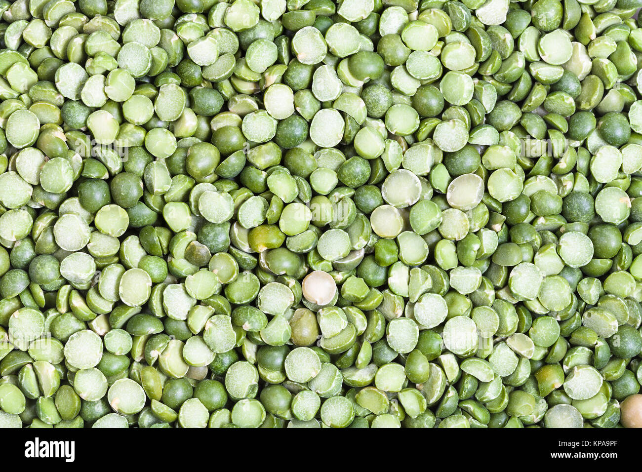 texture from dried green split peas Stock Photo - Alamy