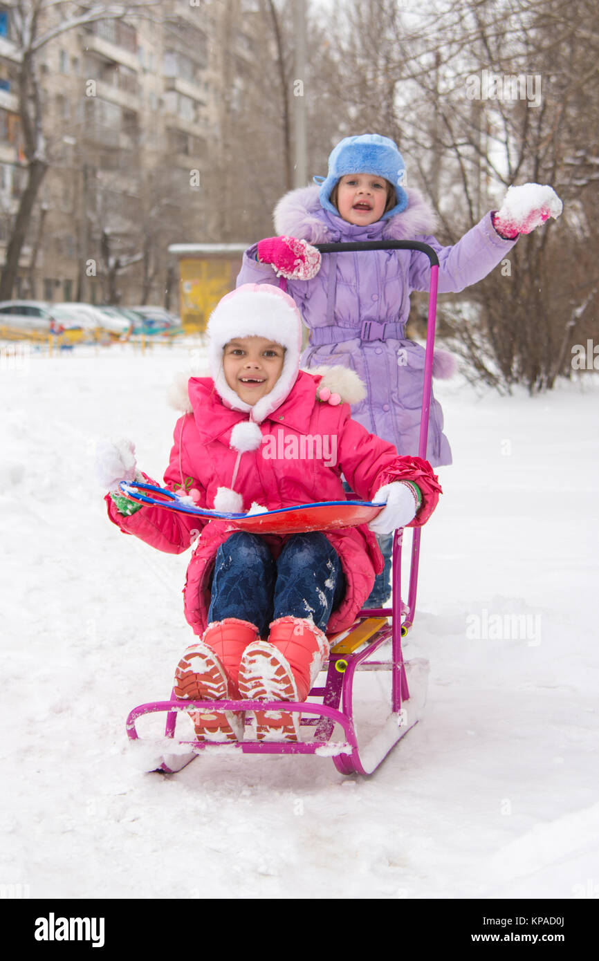 Riding sleds hi-res stock photography and images - Alamy