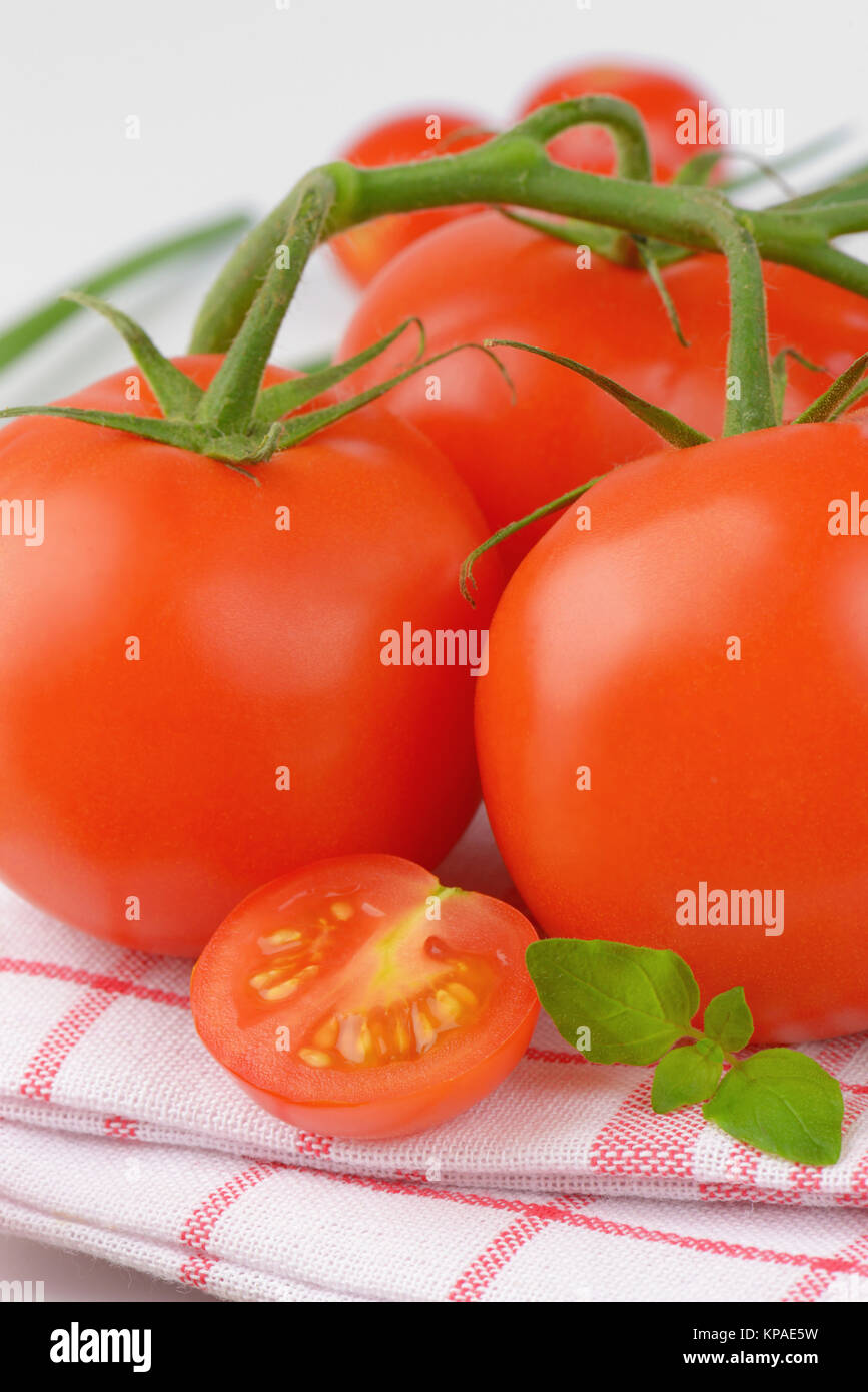 fresh red tomatoes Stock Photo - Alamy