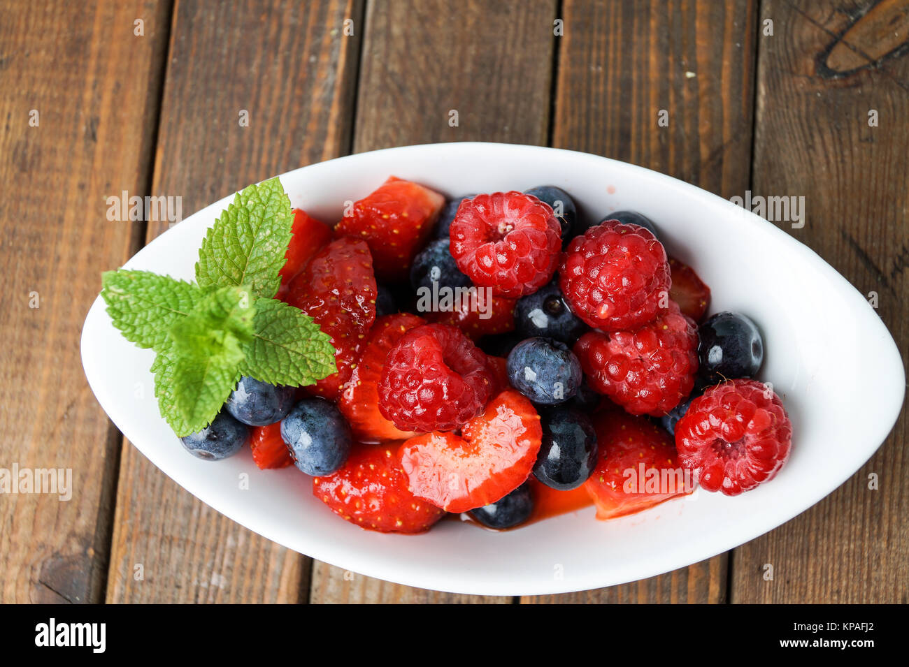 Delicious marinated fruitsalad Stock Photo - Alamy