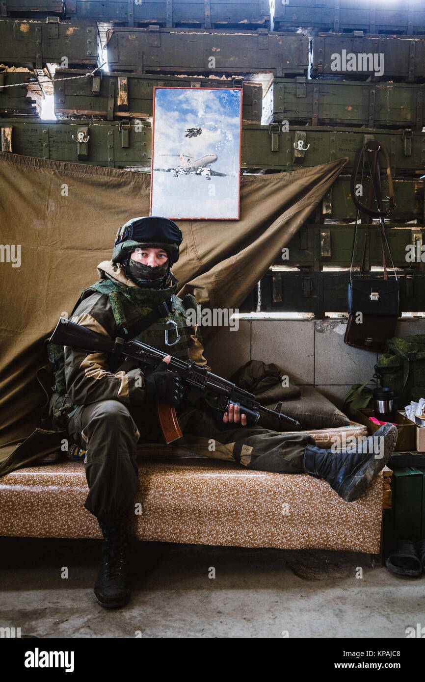 Donetsk, Donbass, Ukraine. 18th Sep, 2016. Soldier poses for a portrait ...