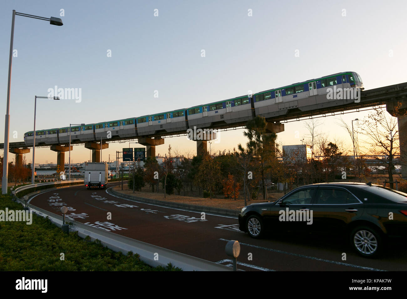 Haneda monorail hi-res stock photography and images - Alamy