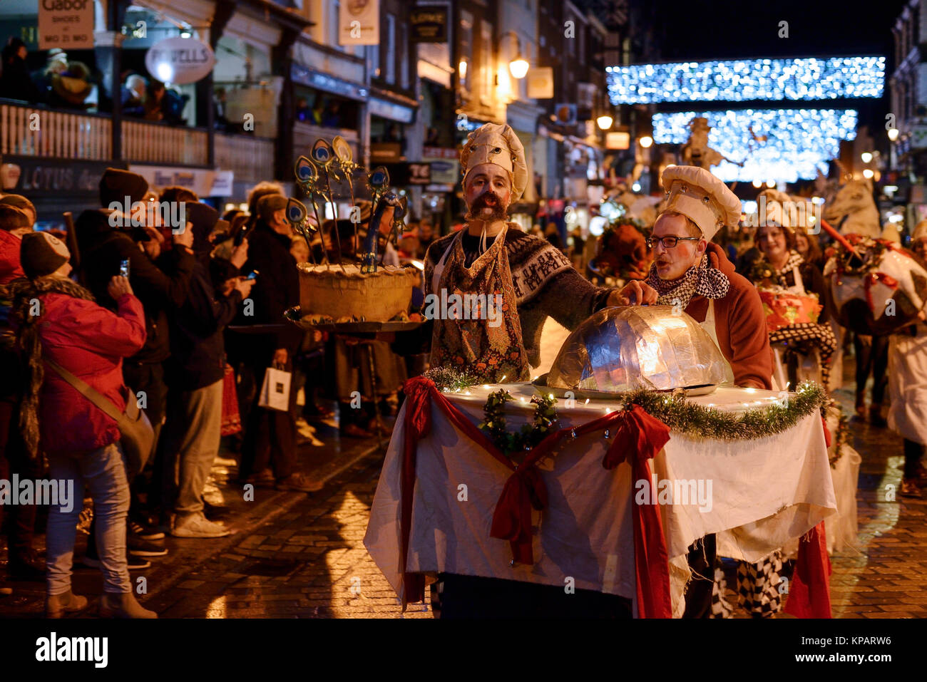 Chester, UK. 14th December 2017. Performers take part in the annual ...