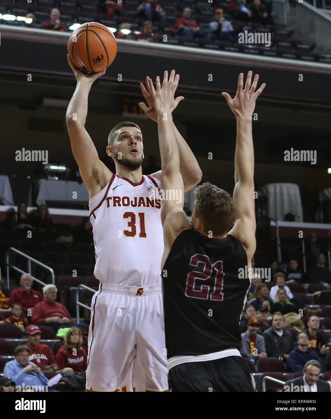 Los Angeles, CA, USA. 14th Dec, 2017. USC Trojans forward Nick ...