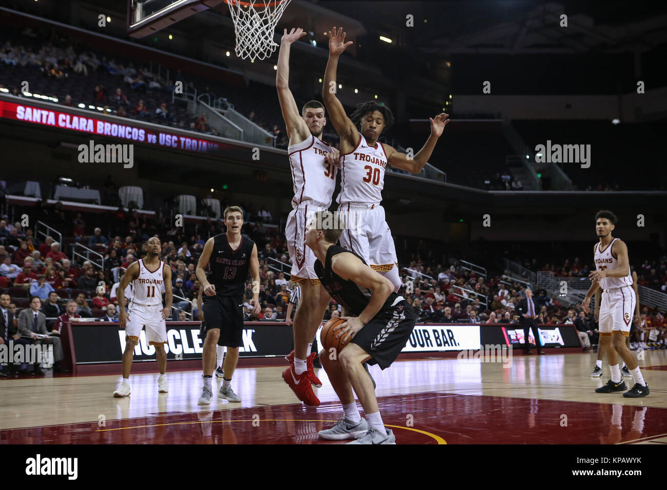 Los Angeles, CA, USA. 14th Dec, 2017. USC Trojans guard Elijah Stewart ...
