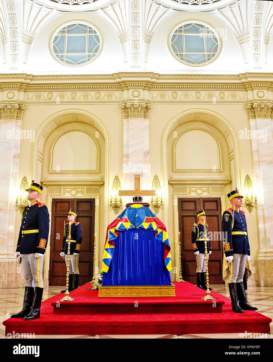 Bukarest, Romania. 14th Dec, 2017. Coffin of late King Michael I of ...