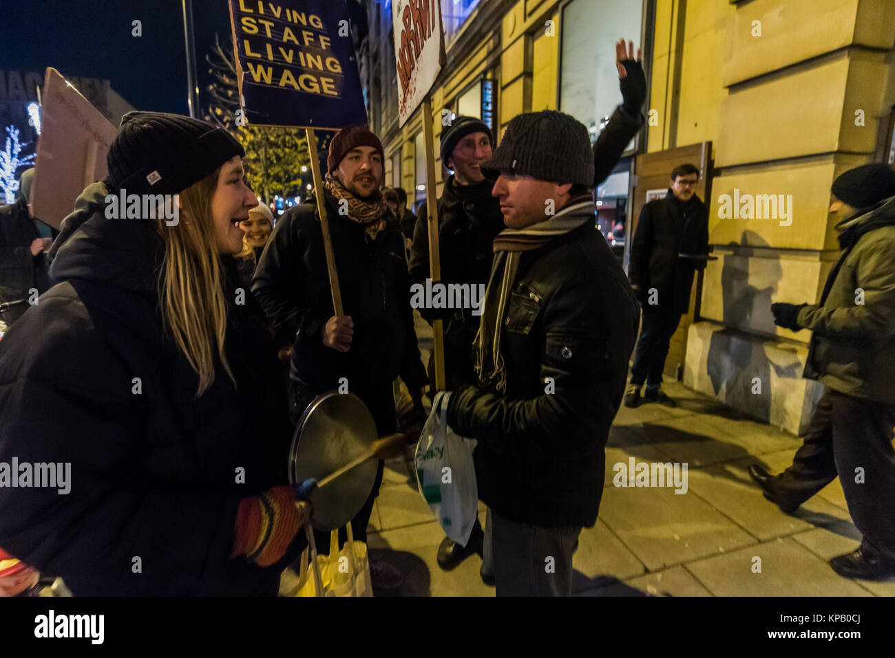 Cineworld star hi-res stock photography and images - Alamy
