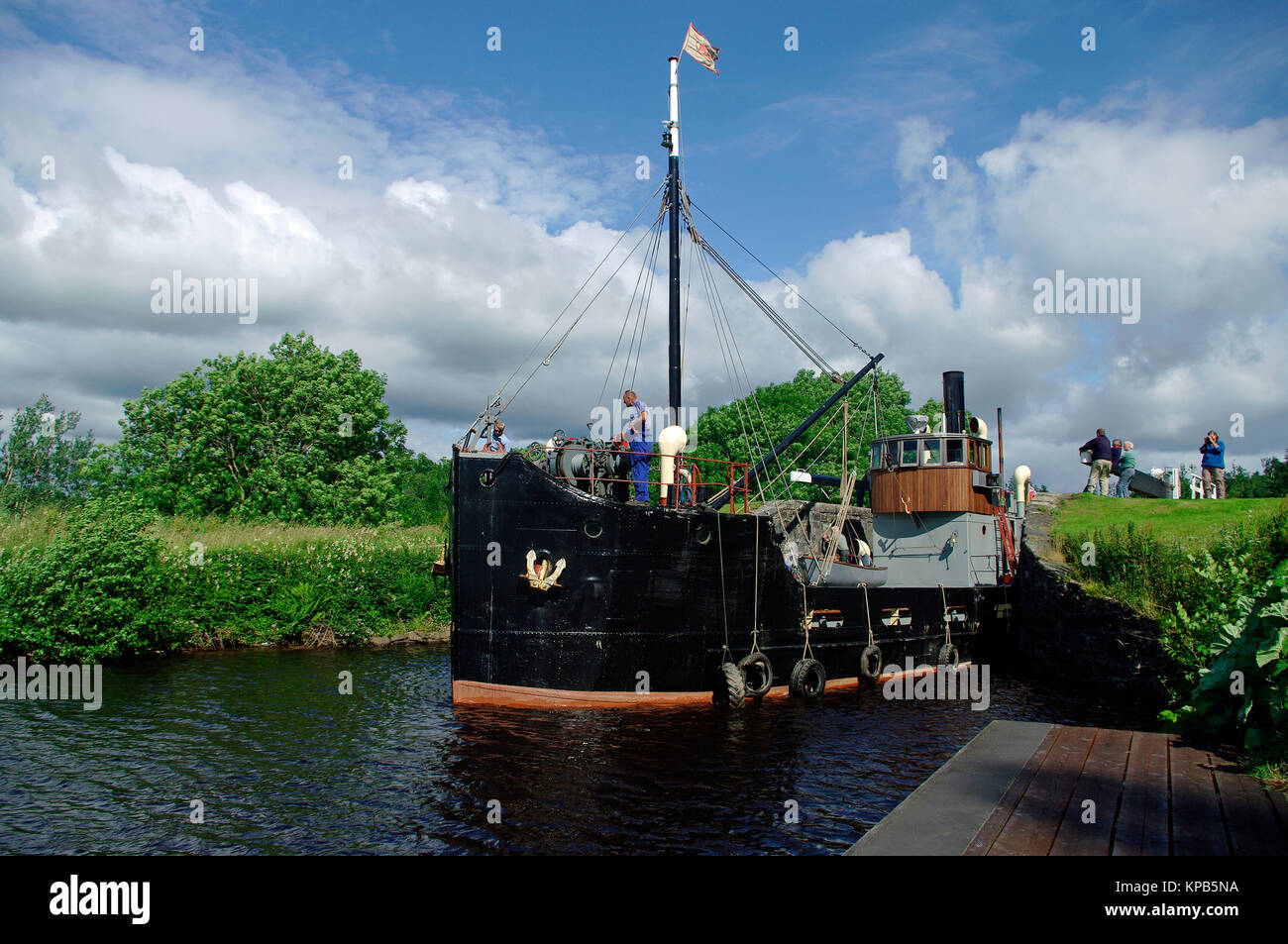 Steam puffer hi-res stock photography and images - Alamy