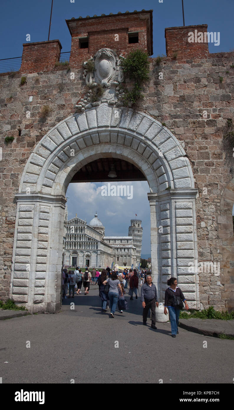 Basilican architecture hi-res stock photography and images - Alamy