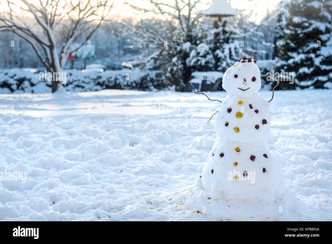 Snowman in the middle of the yard, children's entertainments, winter ...