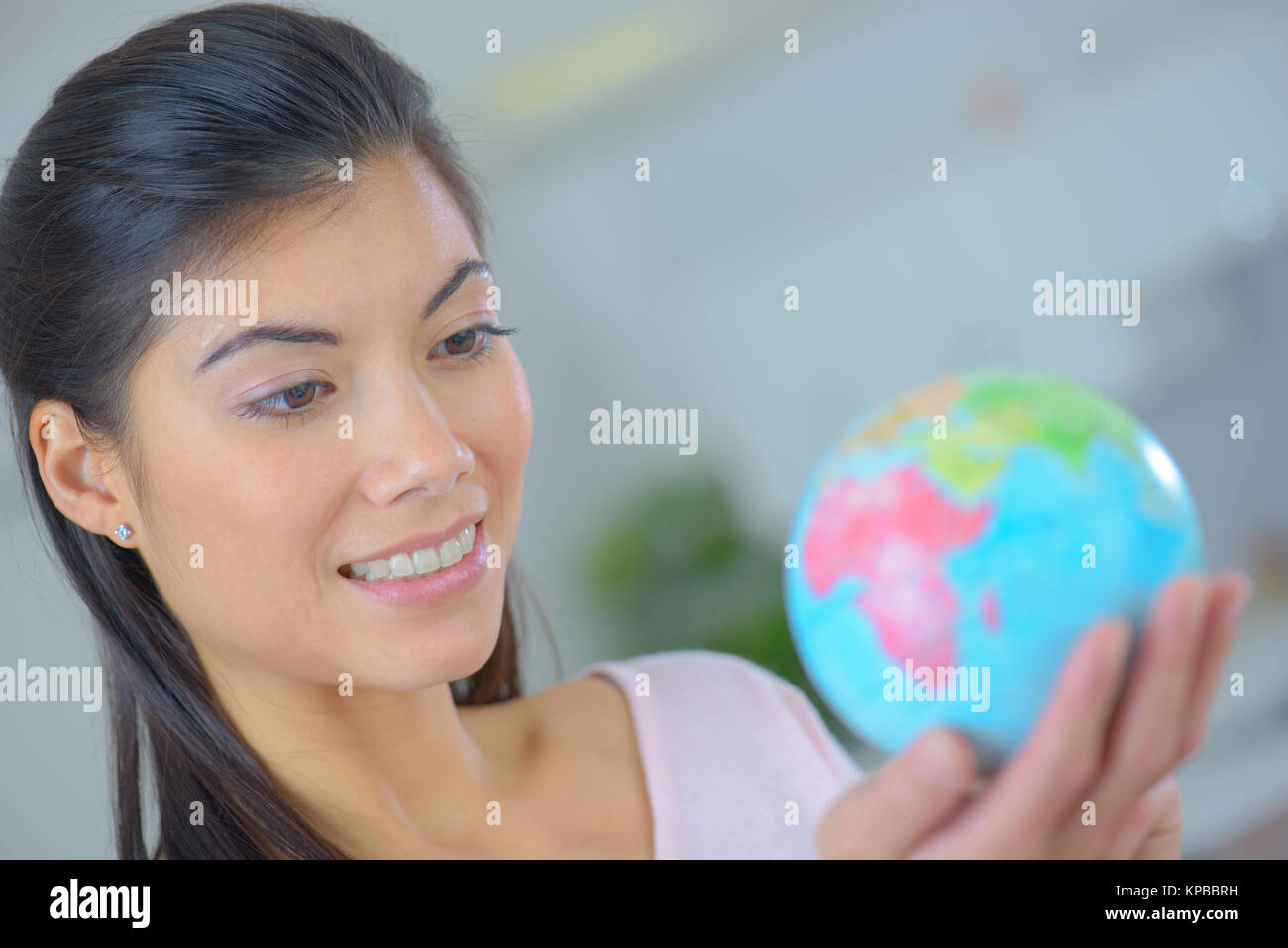 the world in hands Stock Photo - Alamy