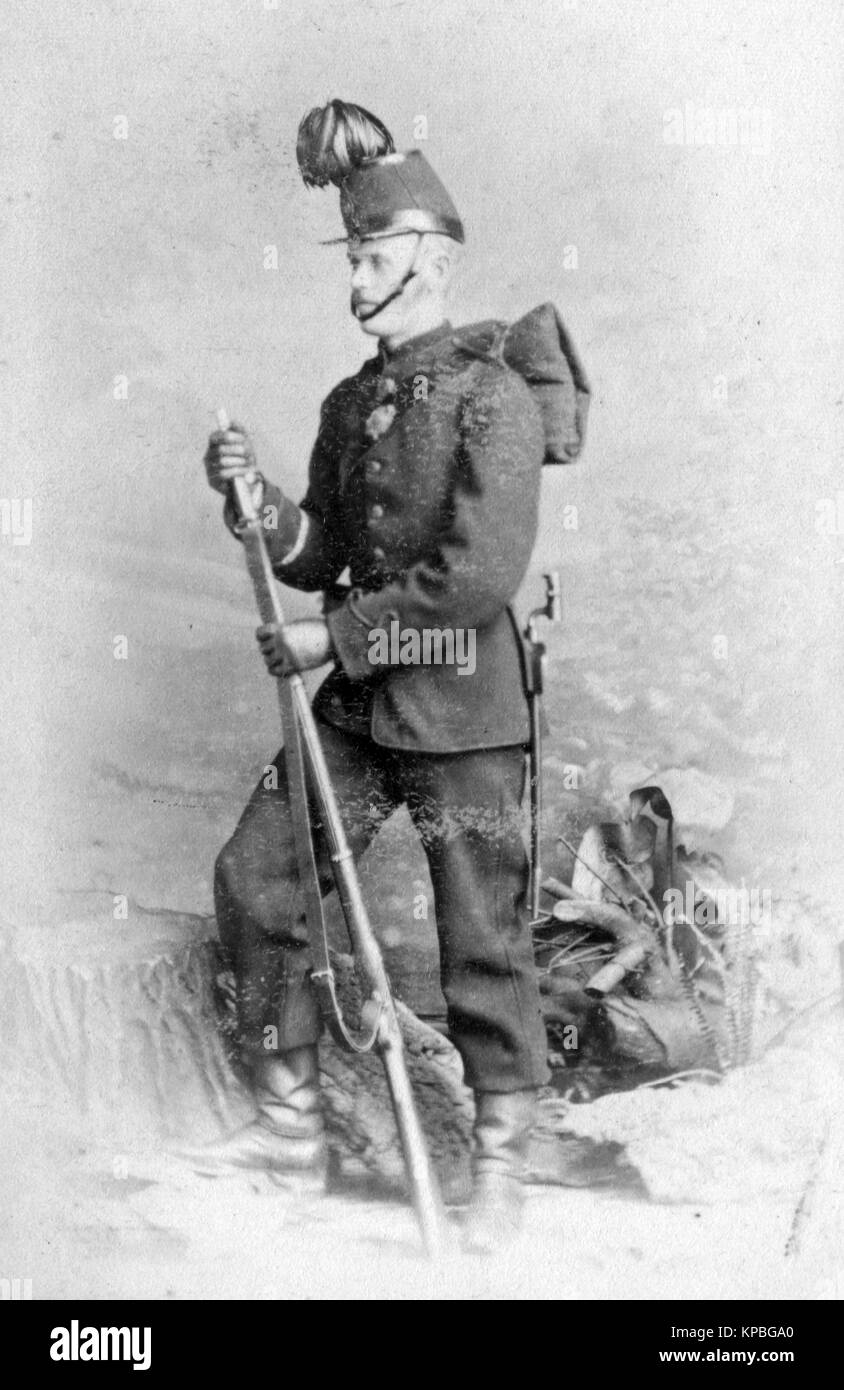 Victorian soldier gun hi-res stock photography and images - Alamy