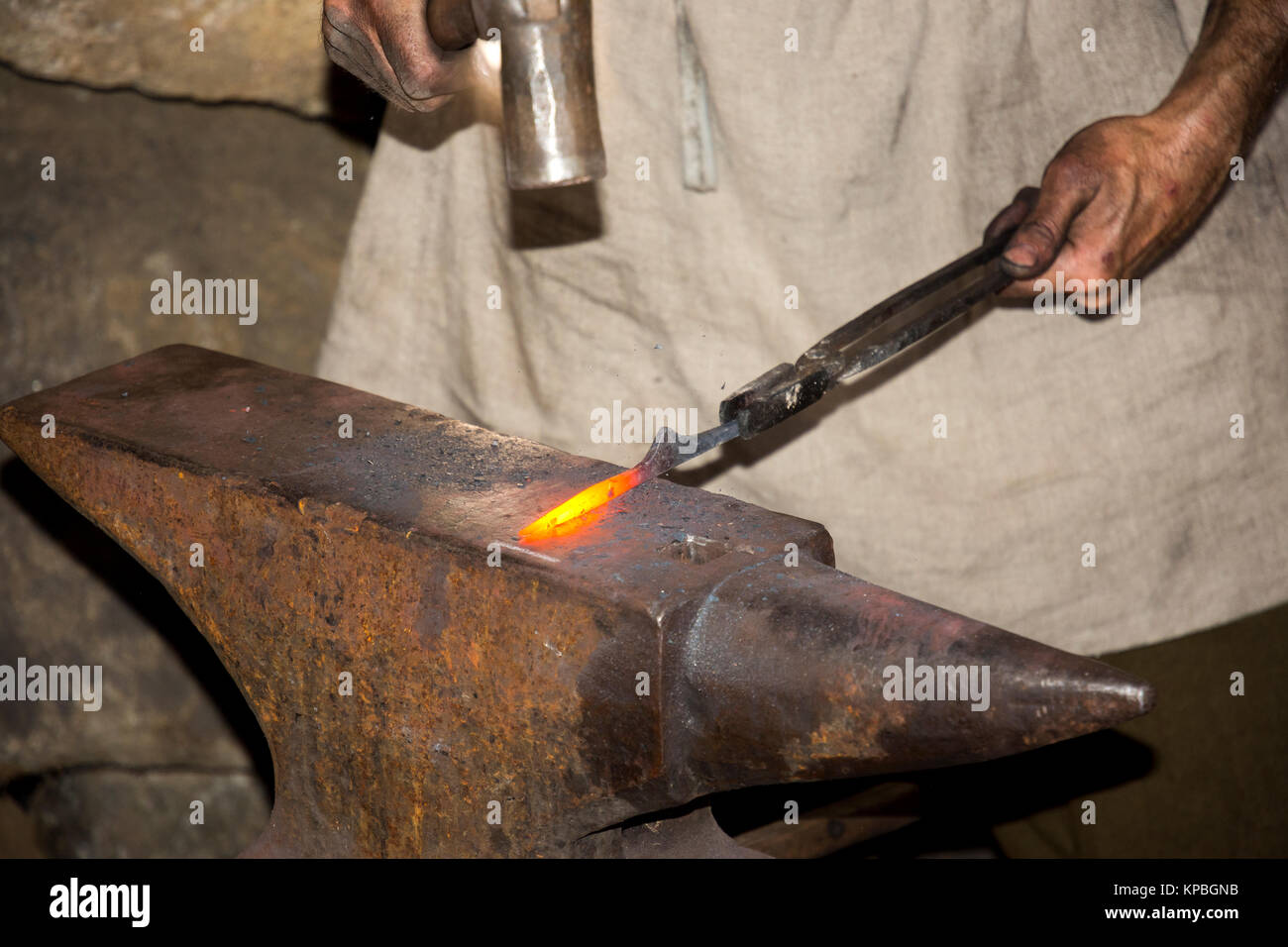 Forges hot hi-res stock photography and images - Alamy