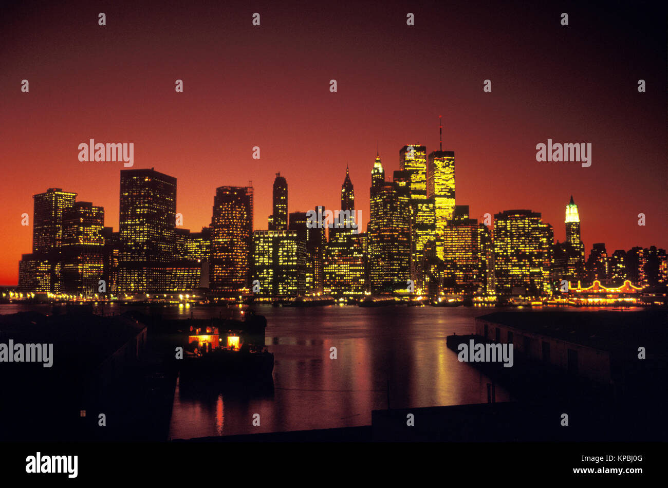 1987 HISTORICAL TWIN TOWERS (©MINORU YAMASAKI 1973) BROOKLYN PORT PIERS ...