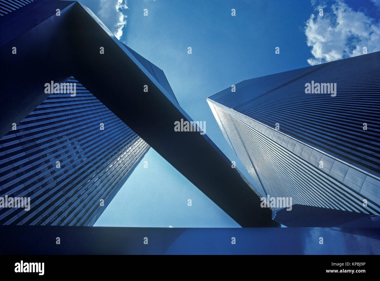 Ideogram sculpture hi-res stock photography and images - Alamy