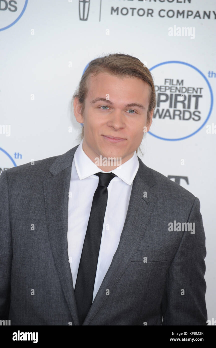 SANTA MONICA, CA - FEBRUARY 21: Jordan Christian Hearn attends the 2015 ...