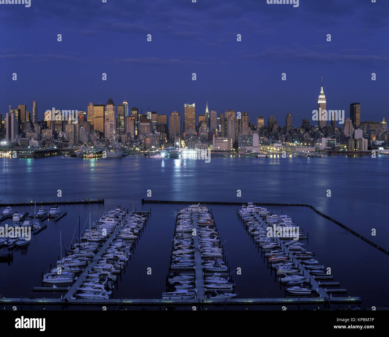 1989 HISTORICAL MIDTOWN SKYLINE HUDSON RIVER MANHATTAN NEW YORK CITY ...