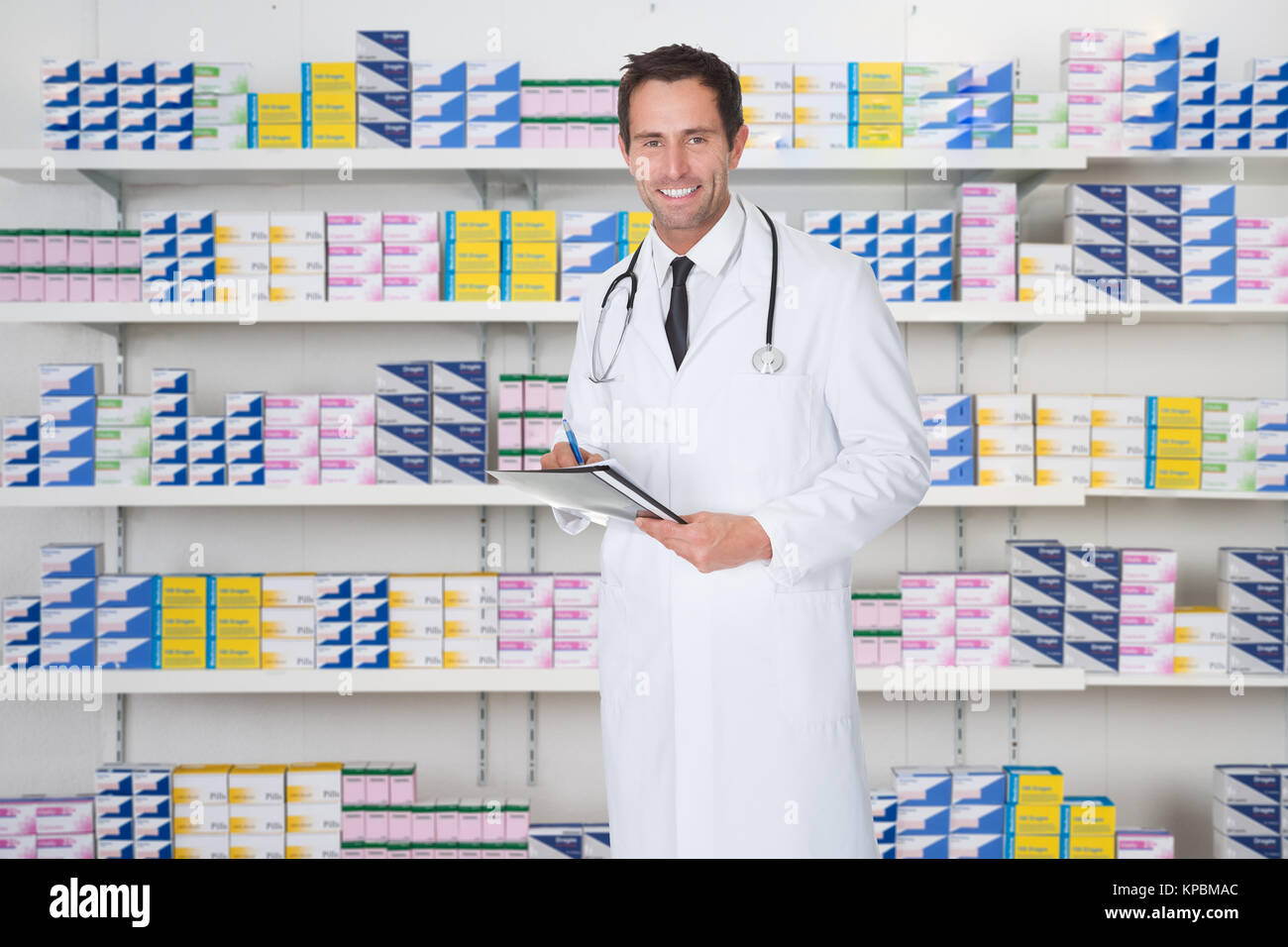Portrait of friendly doctor Stock Photo - Alamy