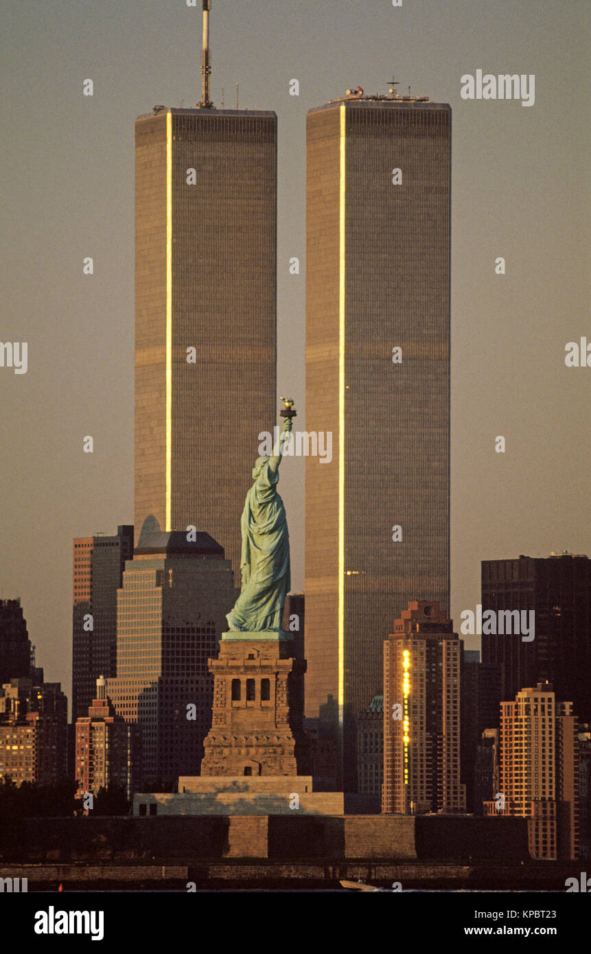 1991 HISTORICAL STATUE OF LIBERTY (©F A BARTHOLDI 1886) TWIN TOWERS ...