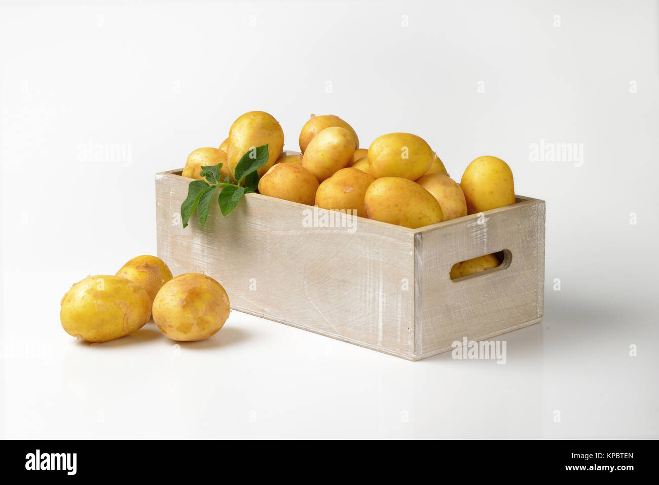 box of potatoes Stock Photo - Alamy