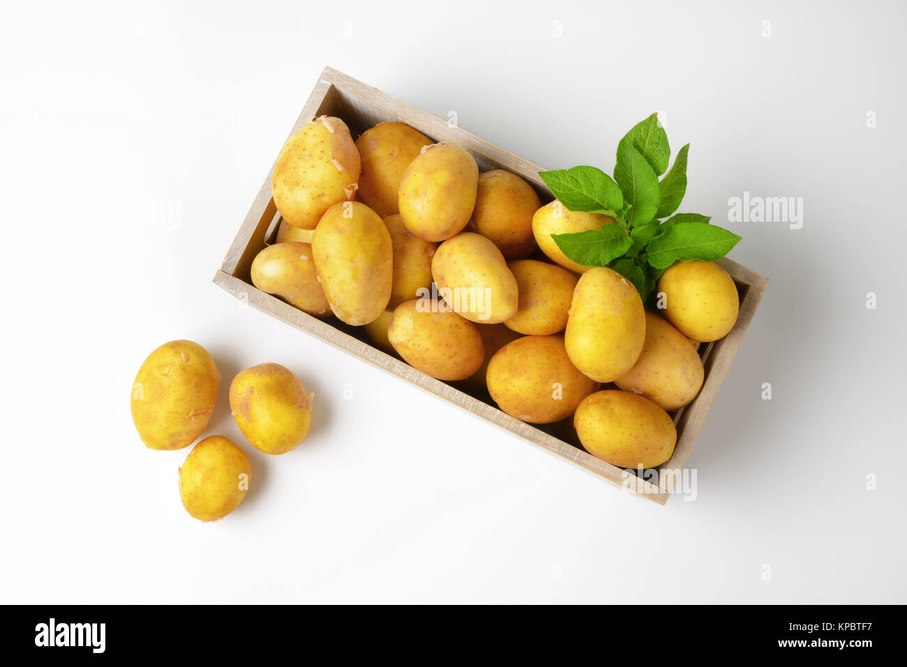 box of potatoes Stock Photo - Alamy