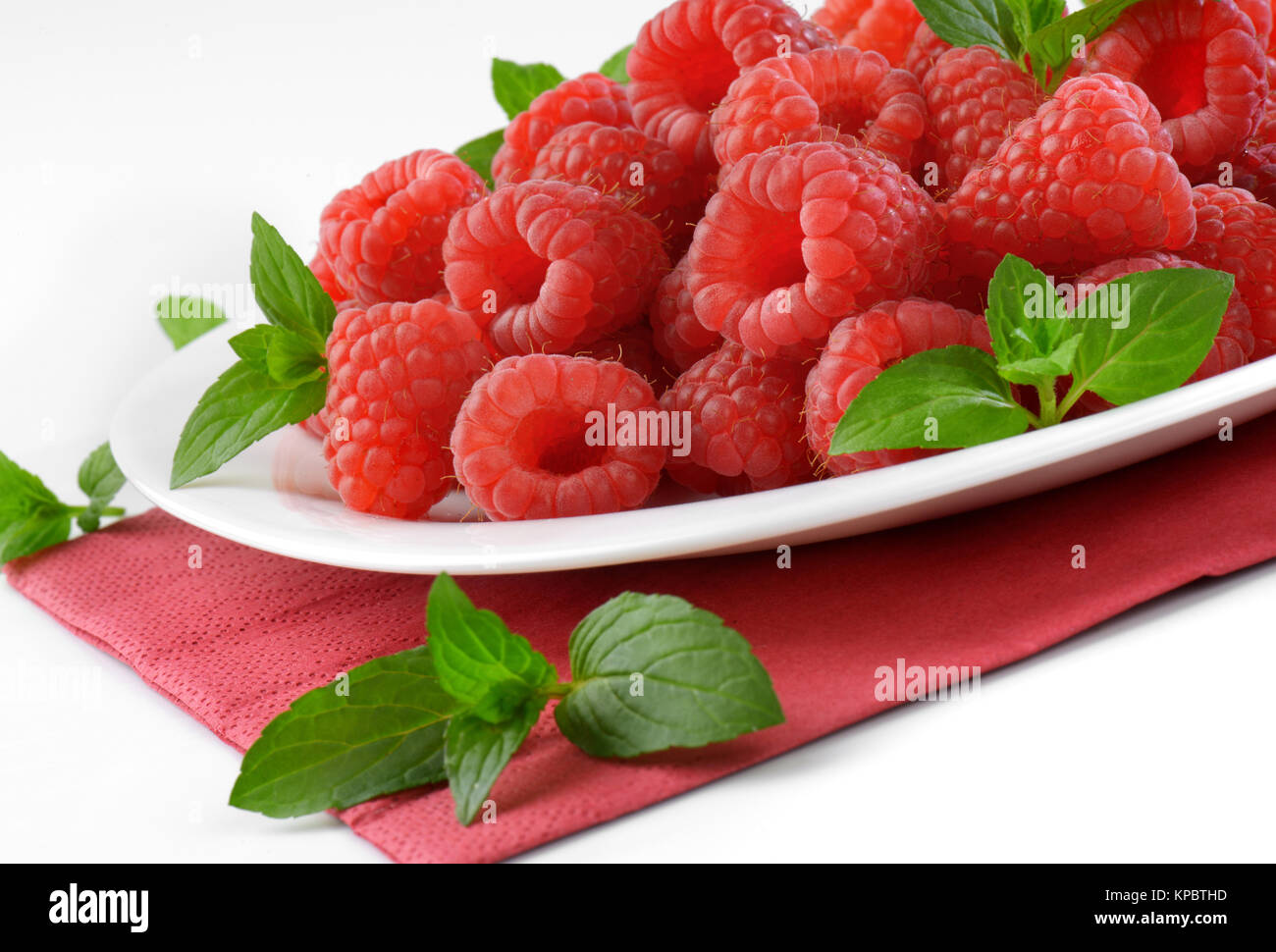 fresh red raspberries Stock Photo - Alamy