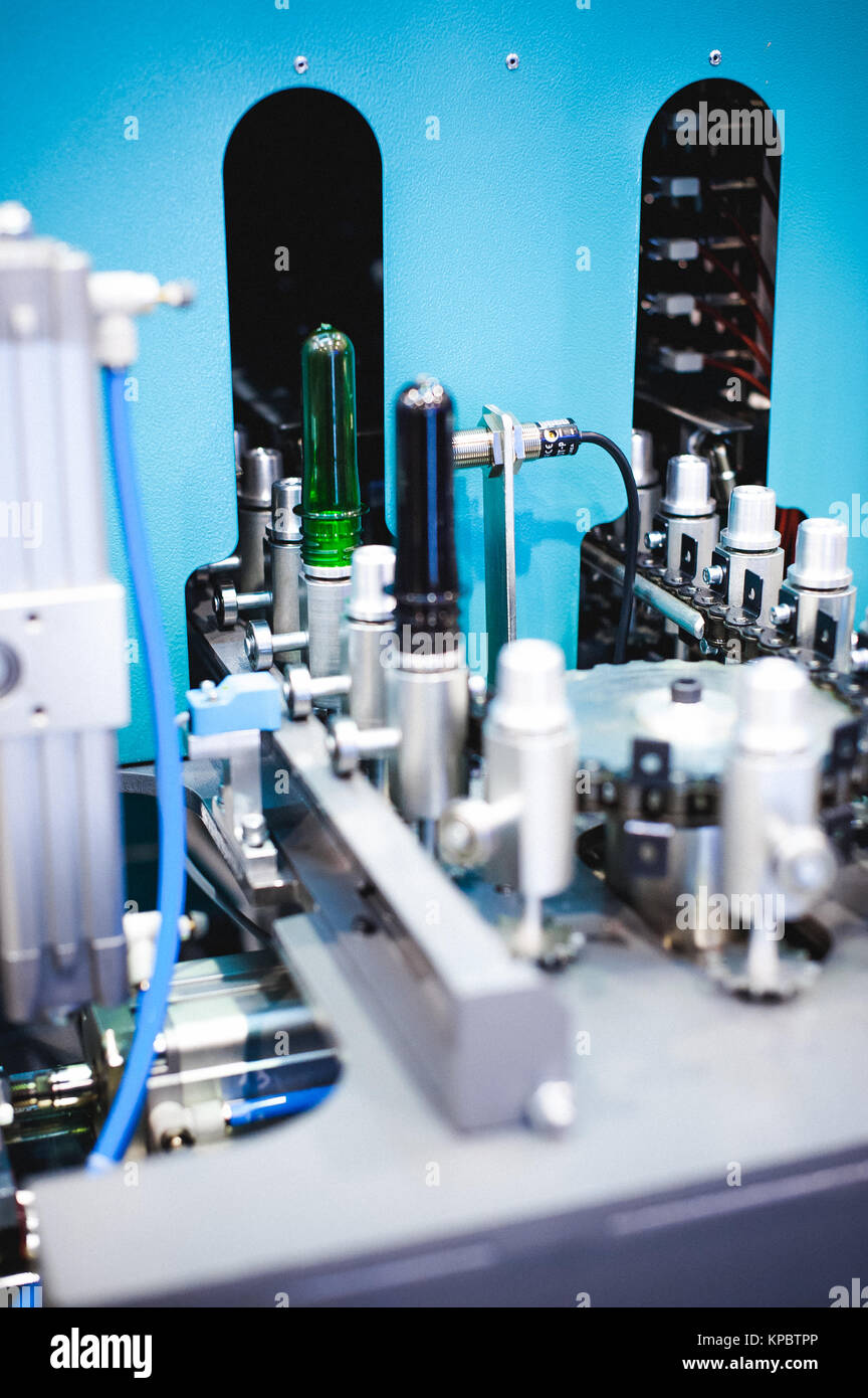 machines and mechanisms of production laboratories Stock Photo - Alamy