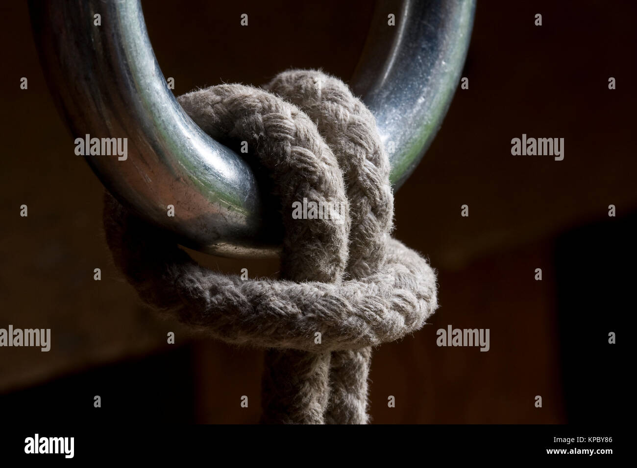 Metal loop hi-res stock photography and images - Alamy