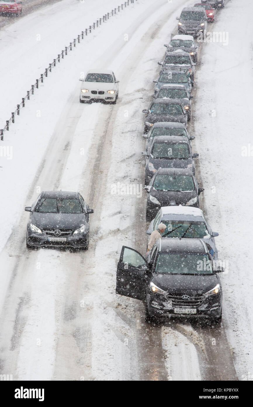 Slow queue movement hi-res stock photography and images - Alamy