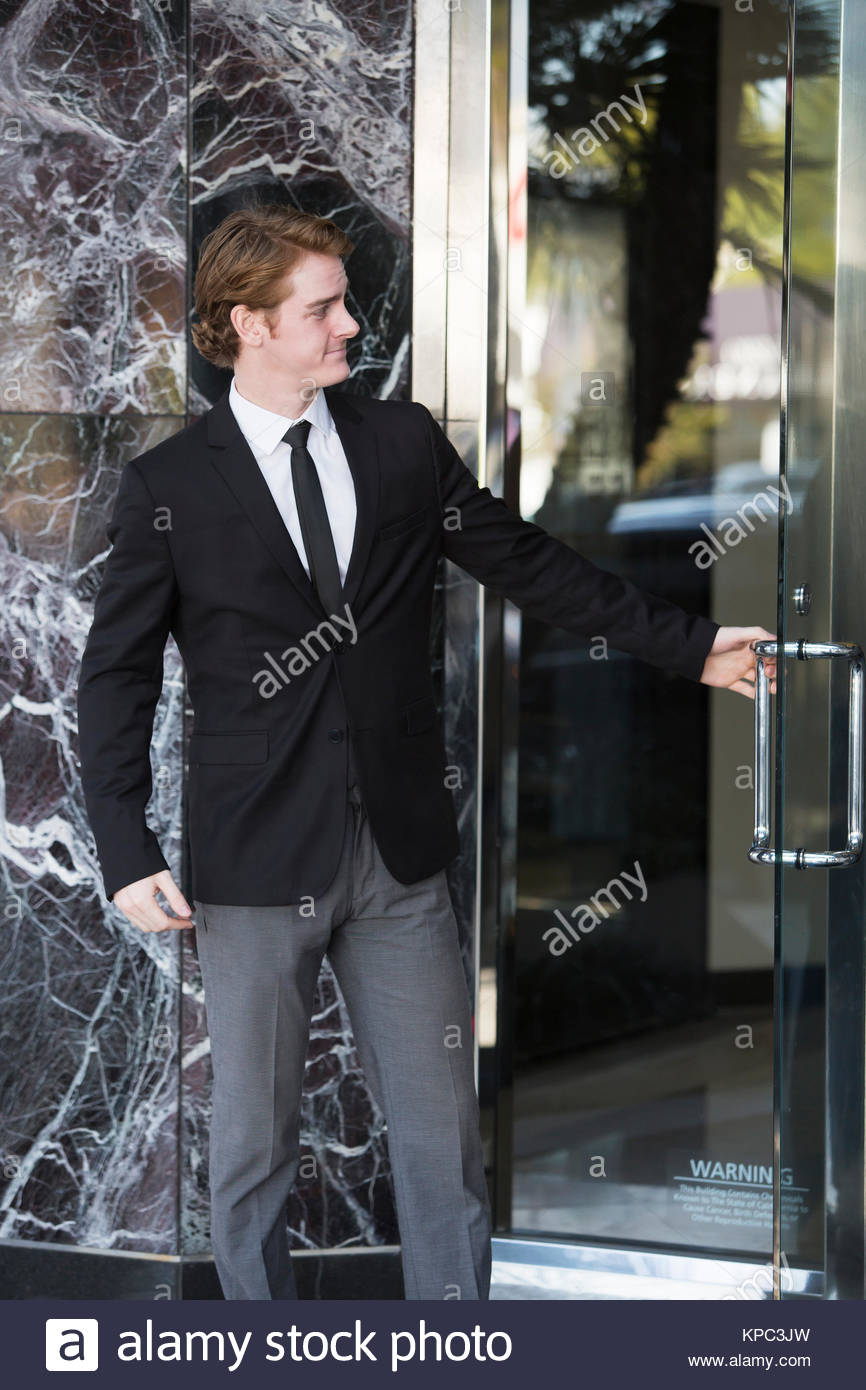 People Doorman Lifestyle Stock Photos & People Doorman Lifestyle Stock ...