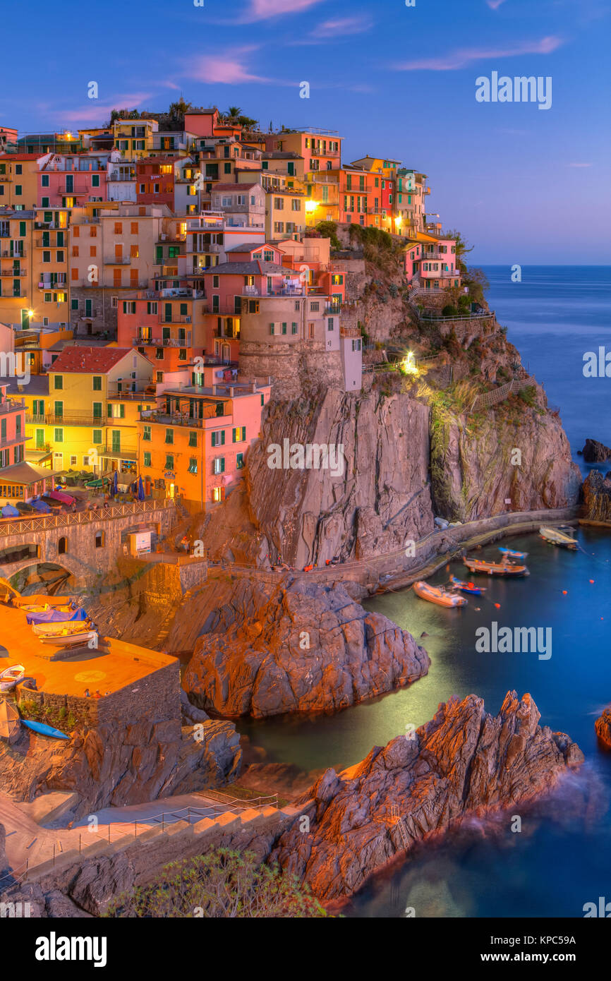 Italian cliff cliffside hi-res stock photography and images - Alamy