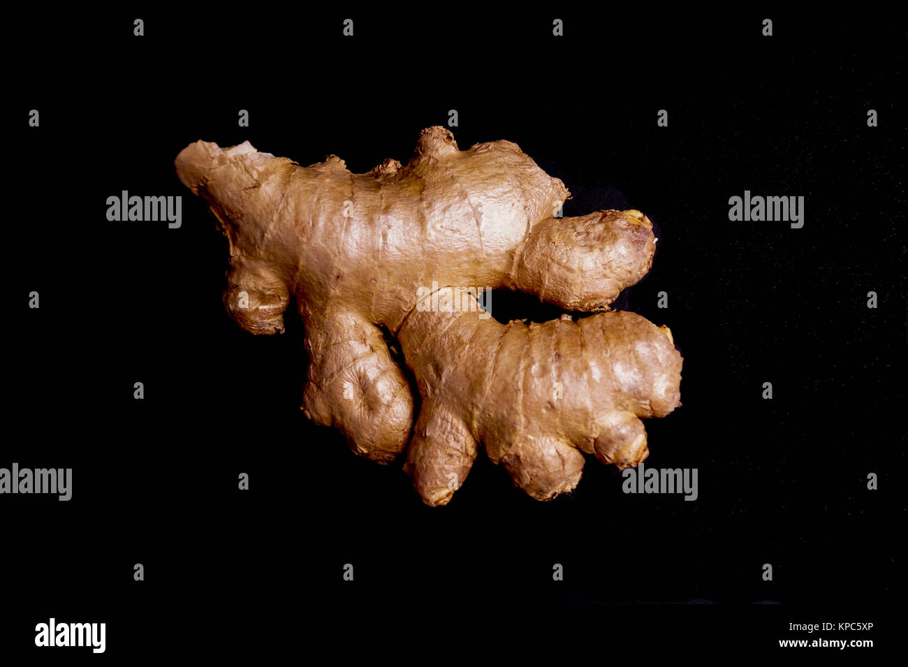 Fresh healthy ginger Root Stock Photo - Alamy