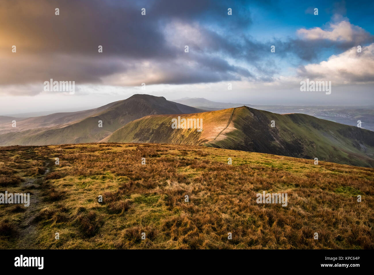 Trum y Ddysgl on The Nantlle Ridge Mountain Range, Snowdonia National ...