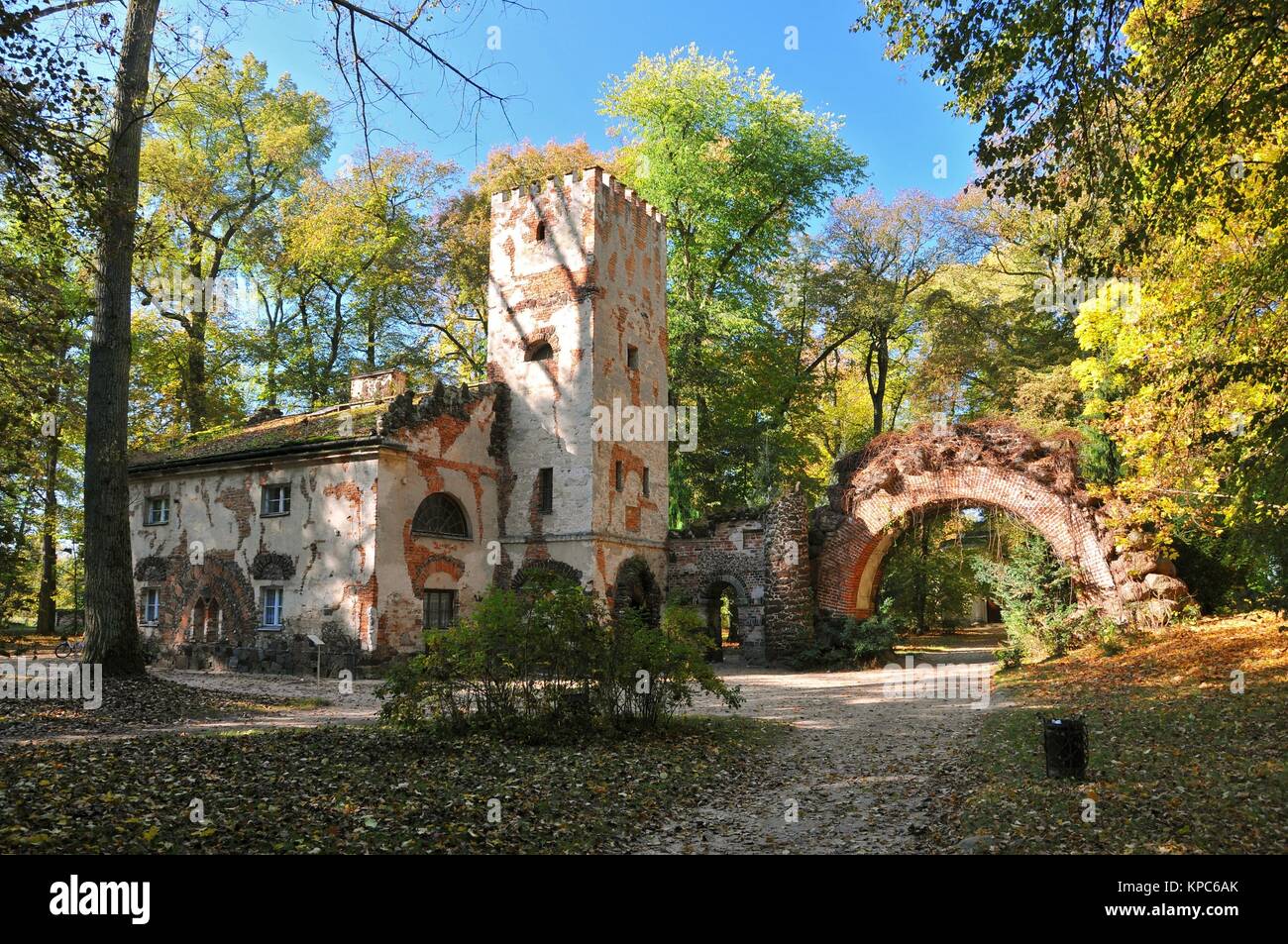 English Garden Park set up by Helena Radziwiłł in 1779 in Arkadia ...