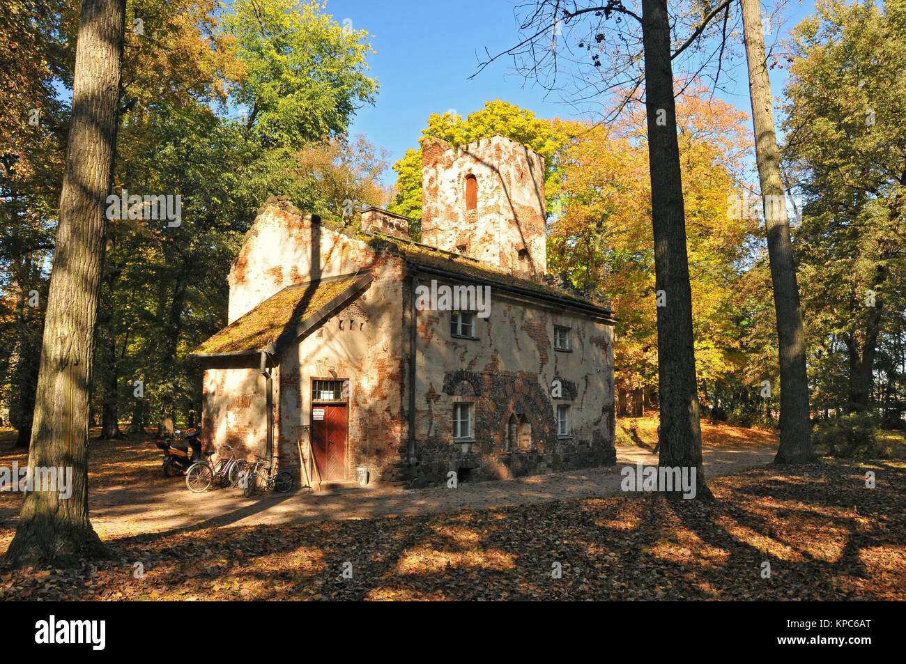 English Garden Park set up by Helena Radziwiłł in 1779 in Arkadia ...