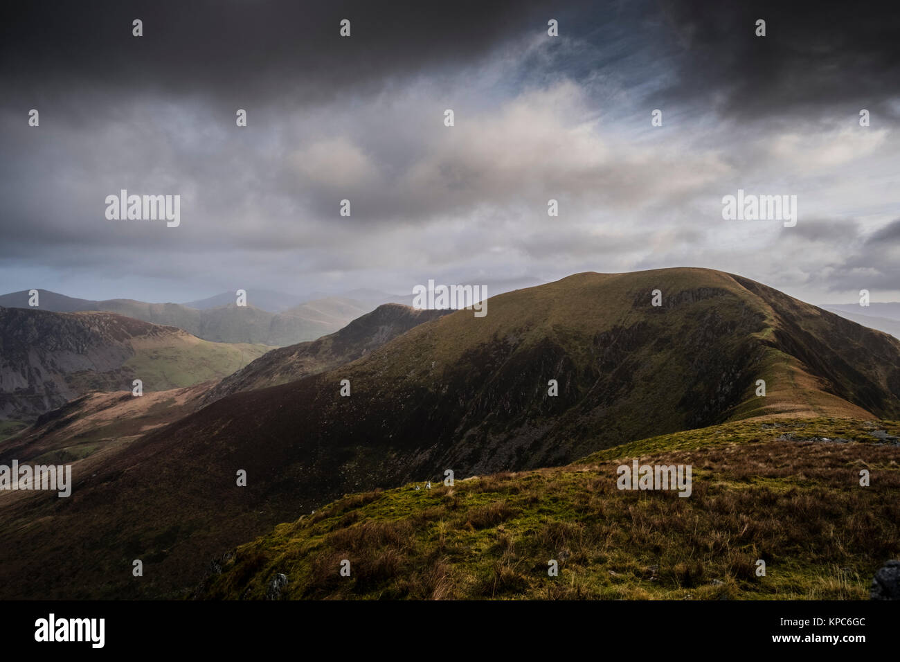 Trum y Ddysgl on The Nantlle Ridge Mountain Range, Snowdonia National ...