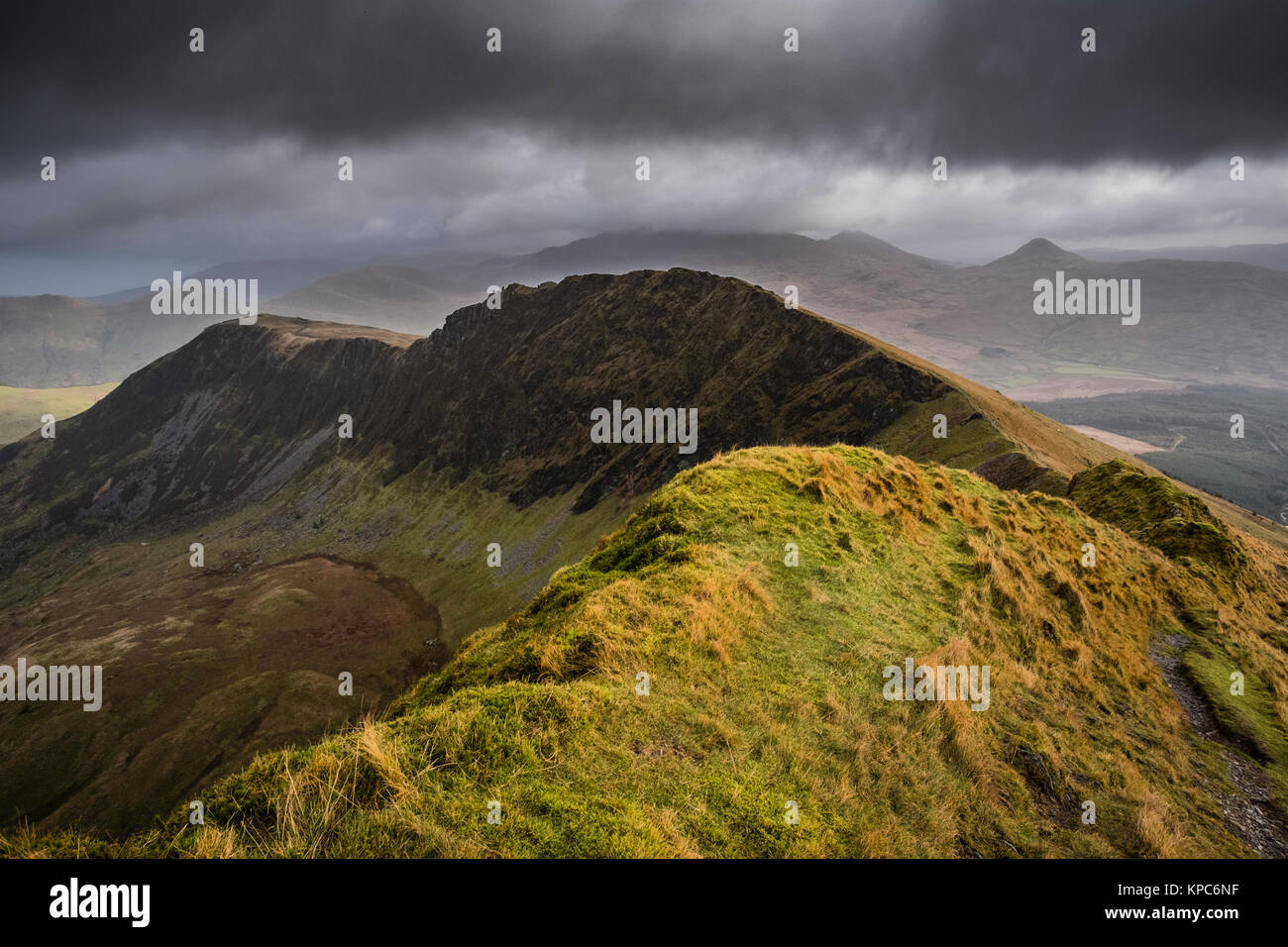 Mynydd Drws-y-Coed on The Nantlle Ridge Mountain Range, Snowdonia ...