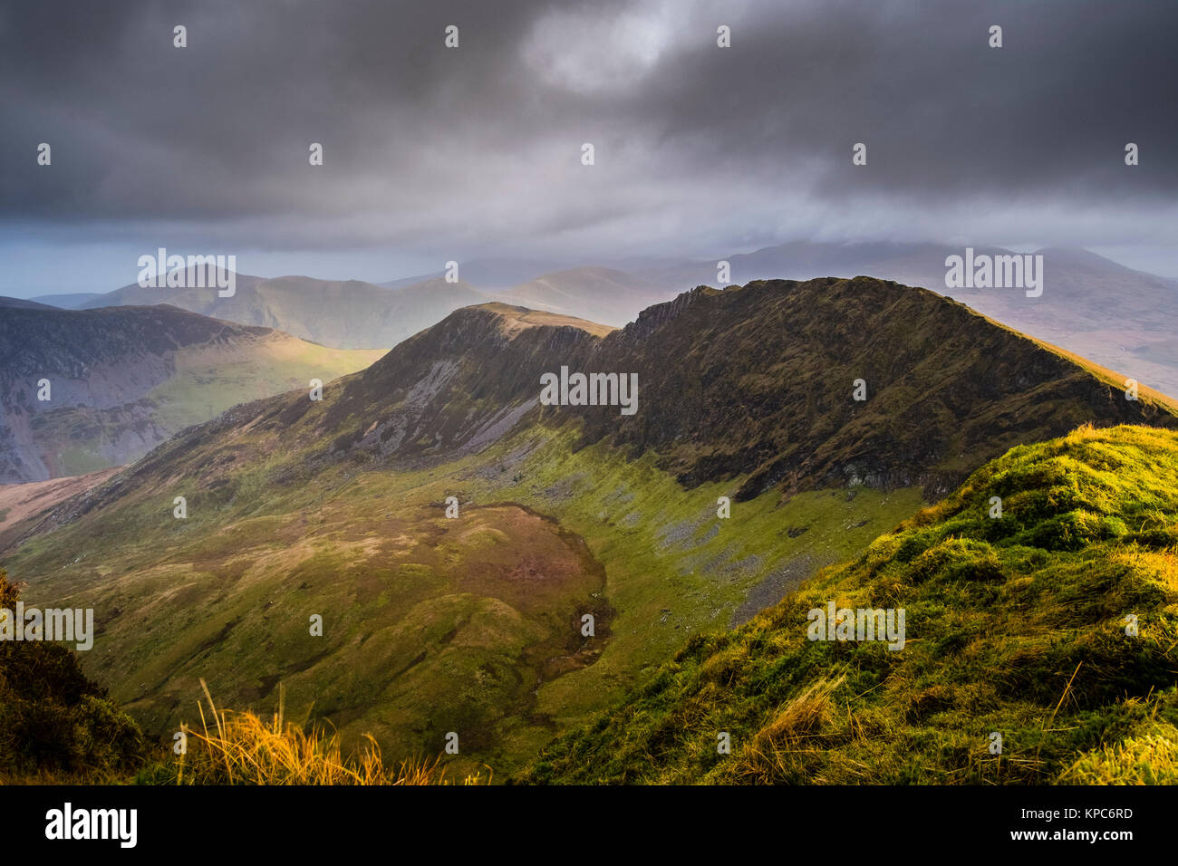Mynydd Drws-y-Coed on The Nantlle Ridge Mountain Range, Snowdonia ...
