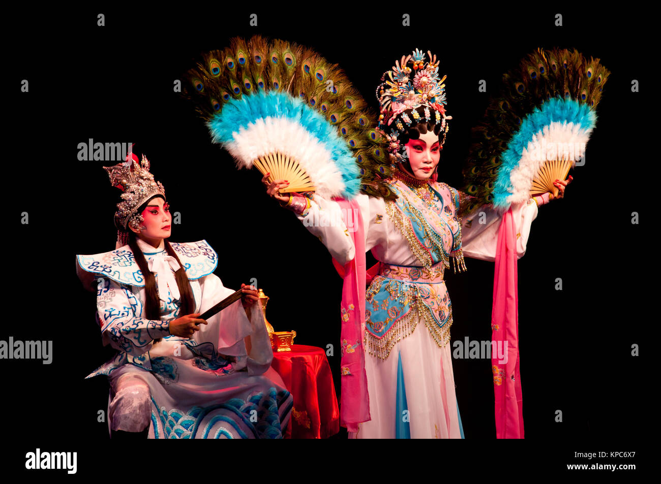 Chinese opera singapore hi-res stock photography and images - Alamy